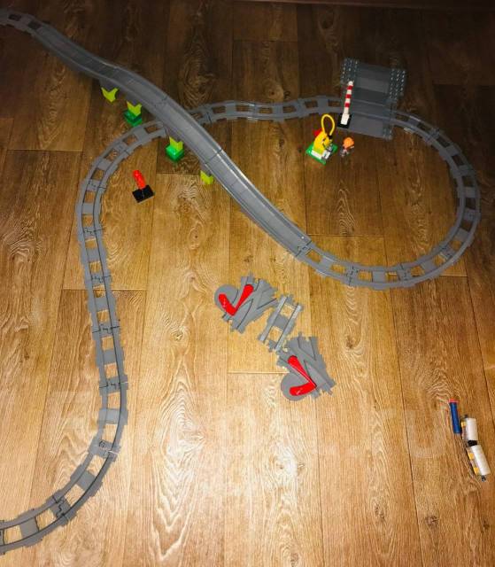 Огромная железная дорога Лего Дупло + доп рельсы + два Lego набора ...