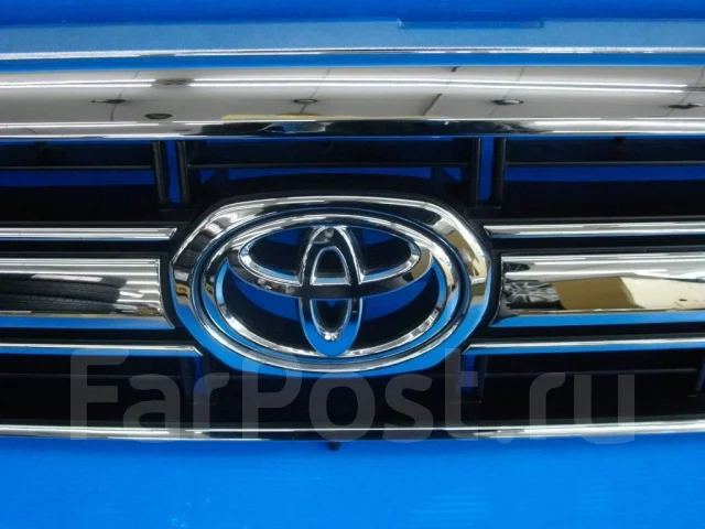 Решетка радиатора Toyota Land Cruiser 70 купить во Владивостоке по цене ...