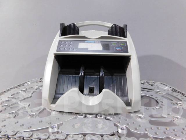 Счетчик банкнот Dors 600, новый, в наличии. Цена: 4 000₽ во Владивостоке
