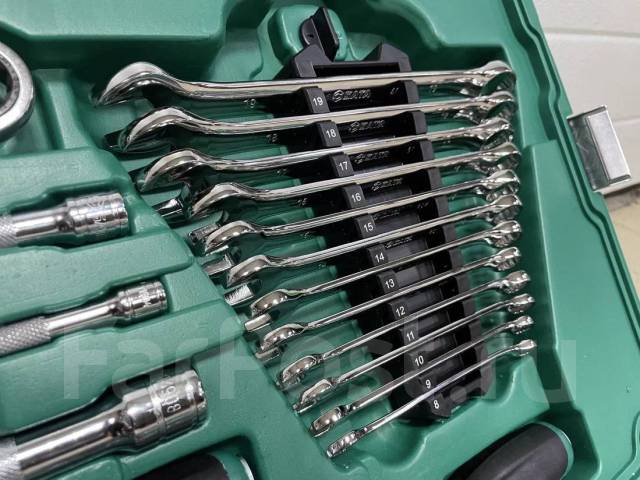 Набор инструментов Sata 09510, новый, в наличии. Цена: 24 000₽ в Уссурийске