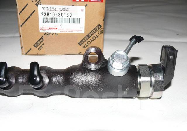 Топливная рампа Common RAIL 1KD Toyota 23810-30130 Новая! Оригинал ...