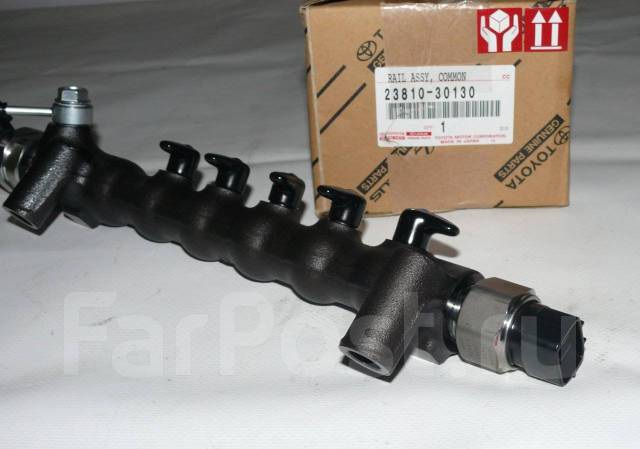Топливная рампа Common RAIL 1KD Toyota 23810-30130 Новая! Оригинал ...