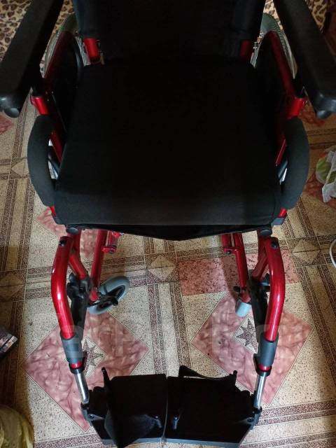 Продам кресло-коляску Barry A7 J (с передней и задней подвеской ...