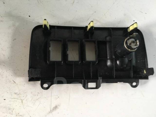Прикуриватель Toyota Land Cruiser (120)-Prado 2002-2009 2005 8550028050 ...