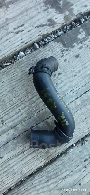 Патрубок радиатора Mercedes Benz W212 A2128306196 купить во ...