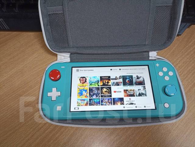 Nintendo switch lite+игры, б/у, в наличии. Цена: 17 000₽ во Владивостоке