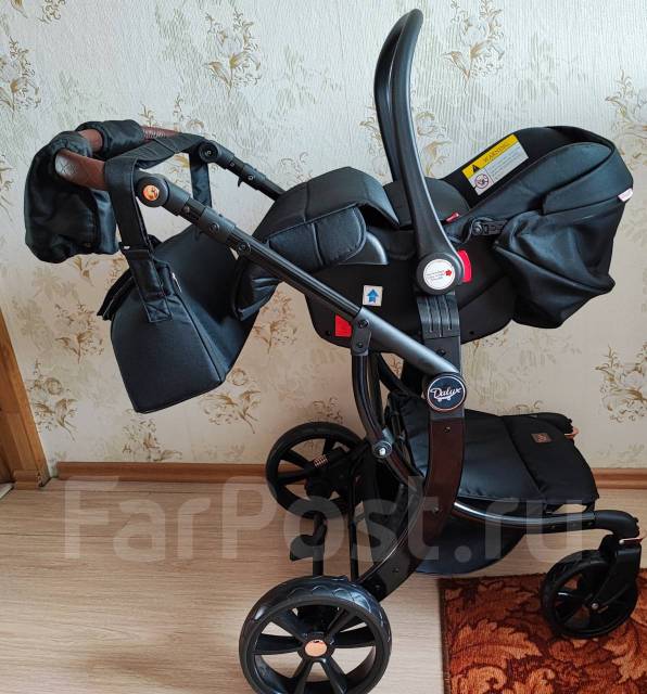 Детская коляска Luxmom Dalux 3 в 1 - Коляски и переноски в Уссурийске