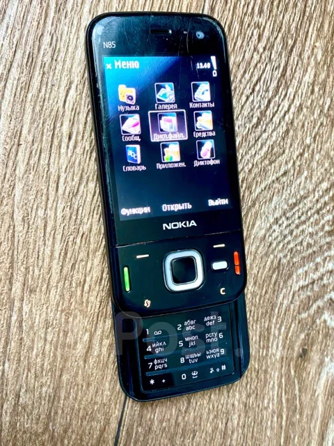 Nokia N85, слайдер, черный, б/у, в наличии. Цена: 5 000₽ во Владивостоке