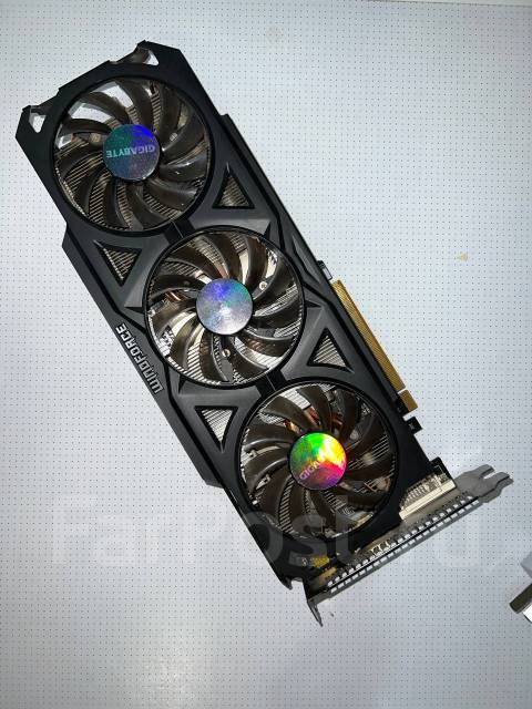 Продам видеокарту Gigabyte AMD Radeon R9 280X, б/у, в наличии. Цена: 1 ...