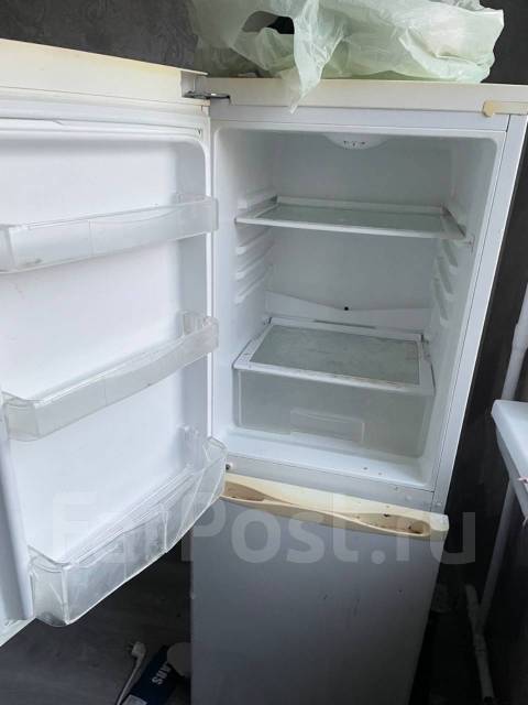 Продам холодильник Galatec - Холодильники и морозильники во Владивостоке