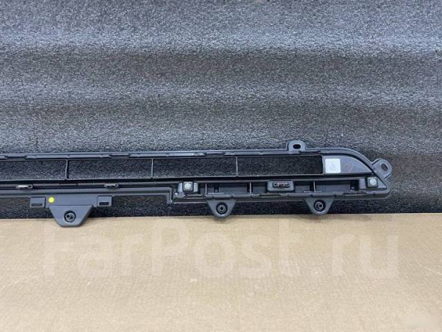 Решетка бампера нижняя Toyota Land Cruiser 2021—н. в. 5310260030 Toyota ...