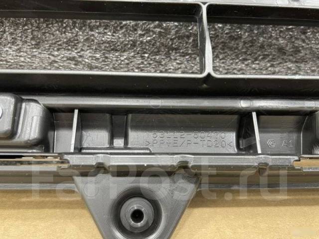 Решетка бампера нижняя Toyota Land Cruiser 2021—н. в. 5310260030 Toyota ...