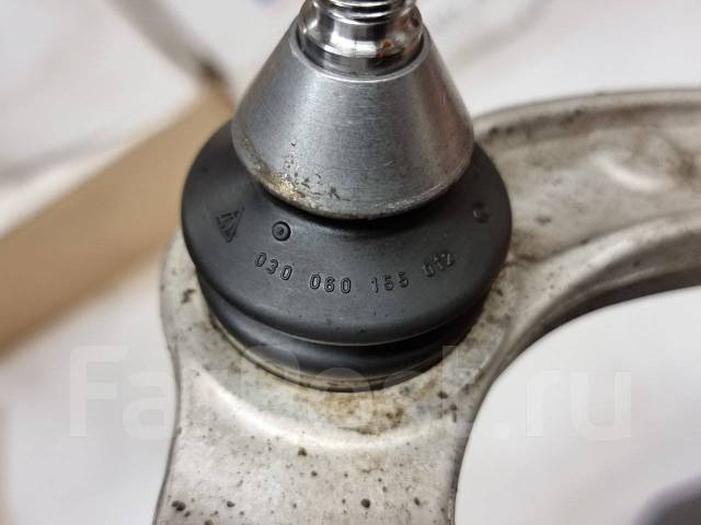 Оригинальный рычаг передний верхний правый Mercedes A1663301807 GL/GLE ...