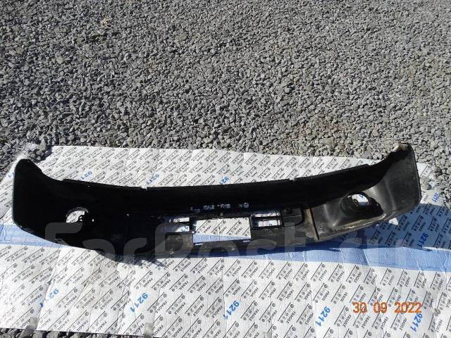 Бампер передний Toyota Land Cruiser купить в Хабаровске по цене: 12 000 ...