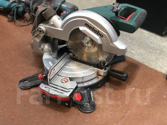 Торцовочная пила Metabo KS 216 M Lasercut, б/у, в наличии. Цена: 12 500 ...