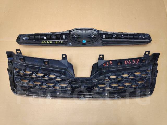 Решетка радиатора subaru forester sj5 sjg 0637 купить во Владивостоке ...
