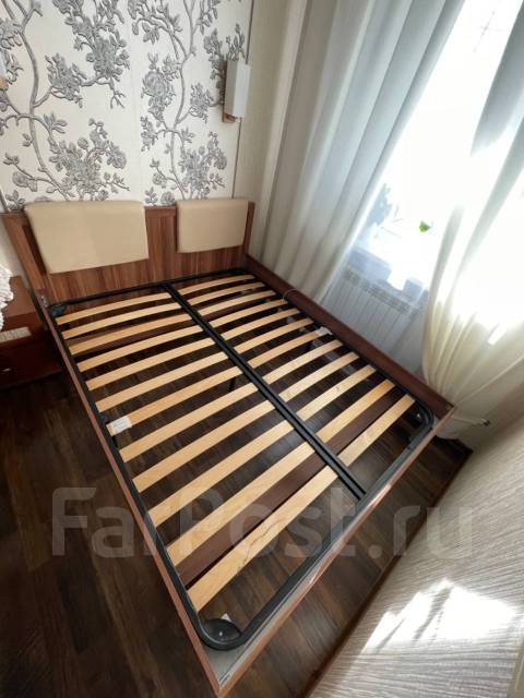 Продам двухспальную кровать - Мебель во Владивостоке