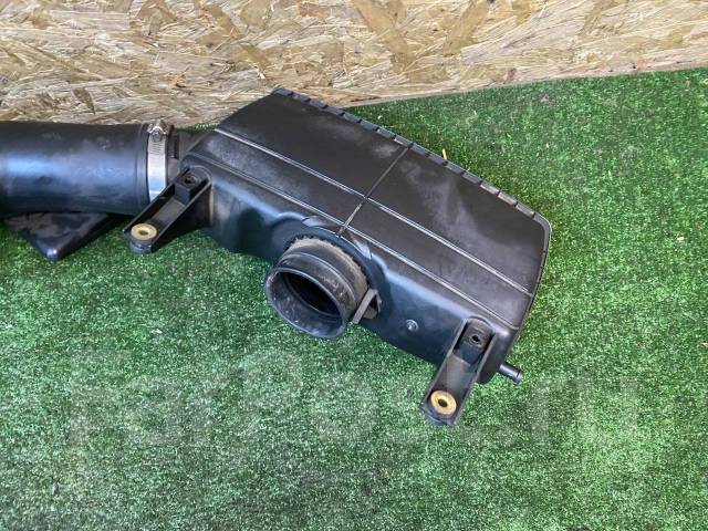 Корпус воздушного фильтра Subaru Legacy B4 SPEC B BLE EZ30D 2005г купить во Владивостоке по цене ...