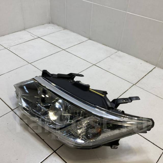 Фара левая Toyota Camry ASV50 50 55 [8118533A11] купить в Челябинске по ...