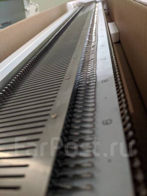Вязальная машина Silver Reed SK280 + фурнитура Silver Reed SRP60N ...