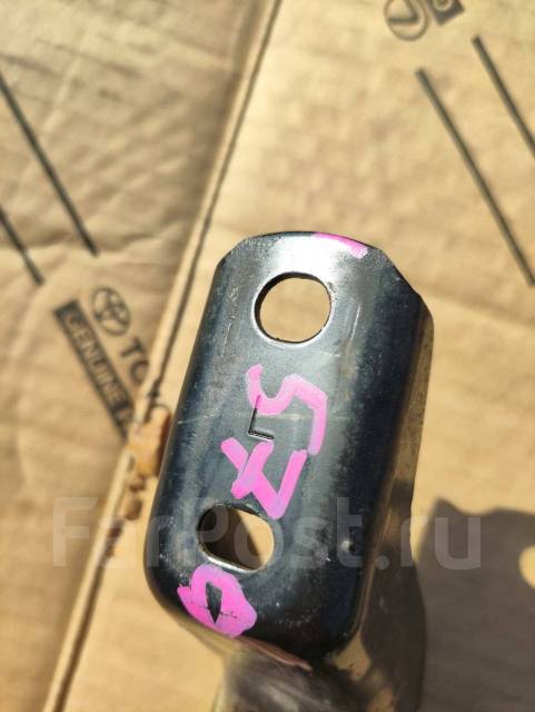 Кронштейн подножки задний Lexus LX 570 51797-60120 купить во ...