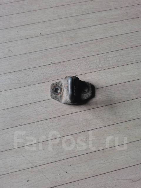 Петля замка багажника Toyota Lite Ace, Town Ace S402M, S412M купить во ...