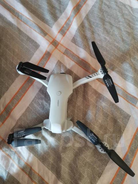 Дрон с Full HD камерой и полной автоматикой. Китайский аналог Mavic ...