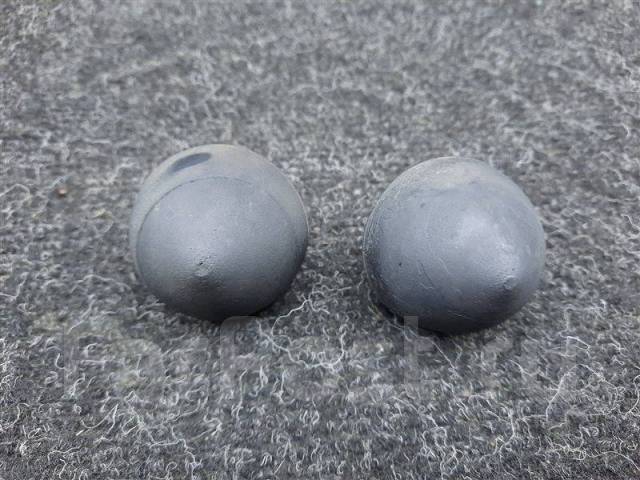 Отбойники переднего рычага Toyota Regius 2001 4833235020 KCH46 1KZTE ...