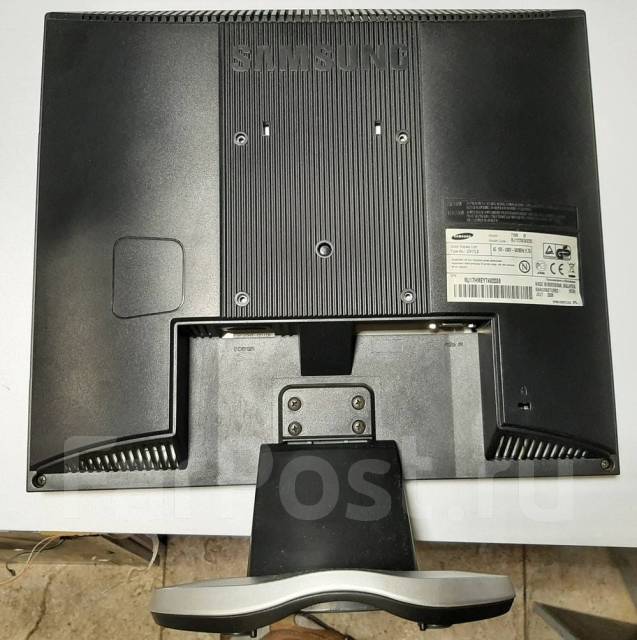 Монитор 17" Samsung 713N VGA - Мониторы в Уссурийске