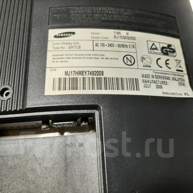 Монитор 17" Samsung 713N VGA - Мониторы в Уссурийске