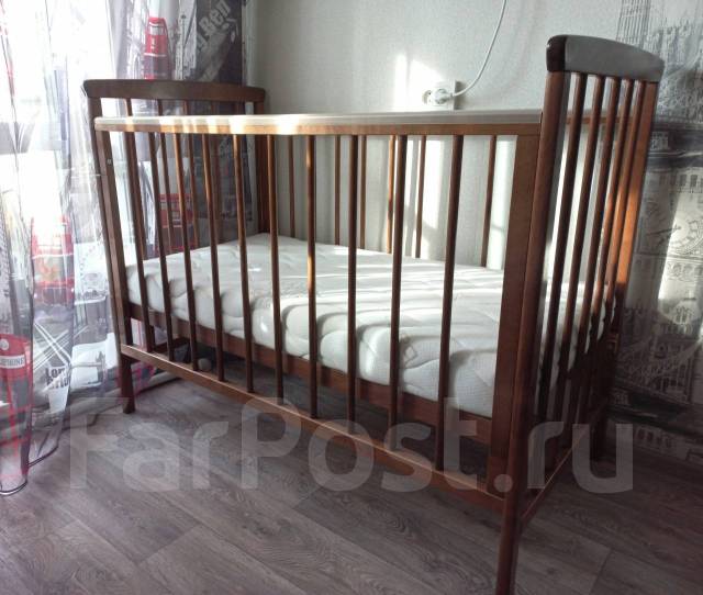 Детская кроватка, б/у, в наличии. Цена: 3 499₽ в Хабаровске