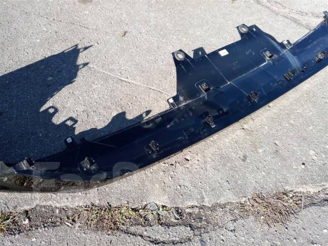 Накладка переднего бампера Lexus LX 500D 21 [5212960900] купить в ...