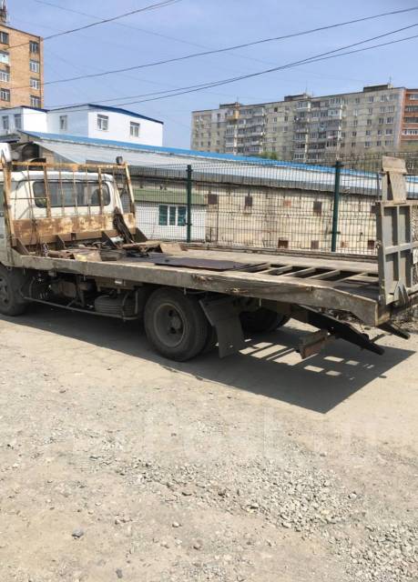 Nissan, 1990, MGH40, ED33 во Владивостоке