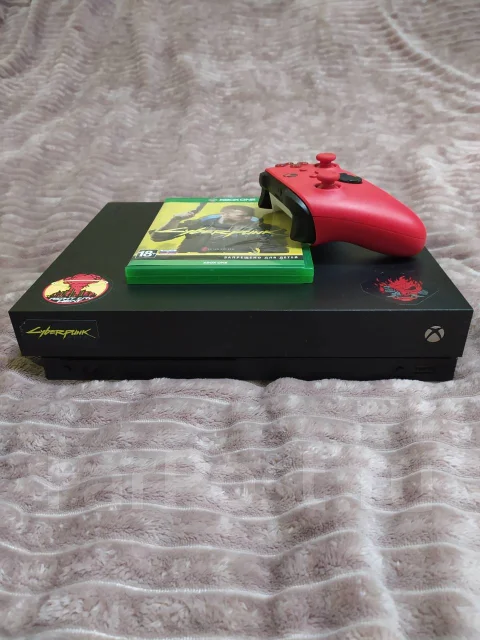 Продам Xbox One X на 780 ГБ + 41 игра, б/у, в наличии. Цена: 30 000₽ в ...