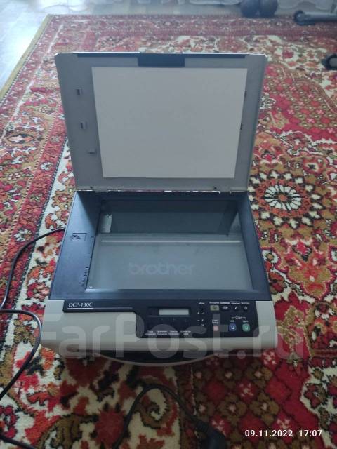 Продам цветной принтер brother dcp-130c - Печатная техника во Владивостоке