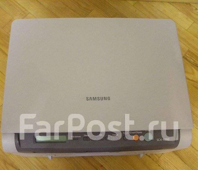 Продам лазерное МФУ Samsung SCX-4200 - Печатная техника во Владивостоке