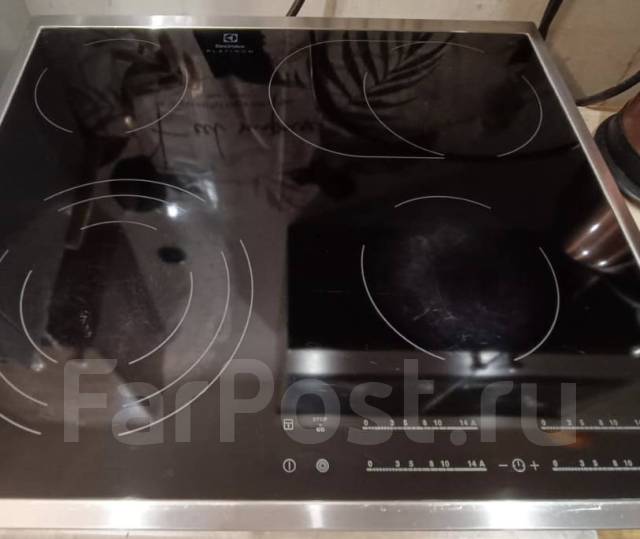 Электрическая встраиваемая варочная поверхность Electrolux EHF96547XK ...