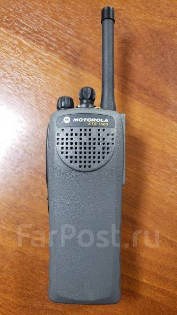 Носимая радиостанция Motorola XTS-1500 UHF цвет серый, б/у, в наличии ...