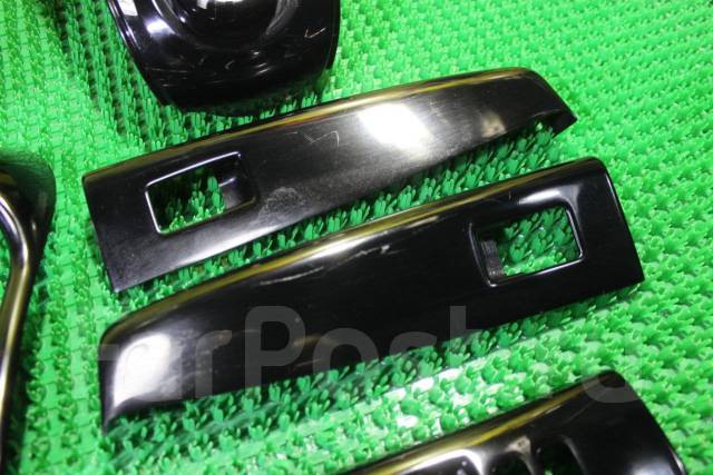 Накладки салона Modellista Toyota Vitz RS NCP91 купить во Владивостоке ...