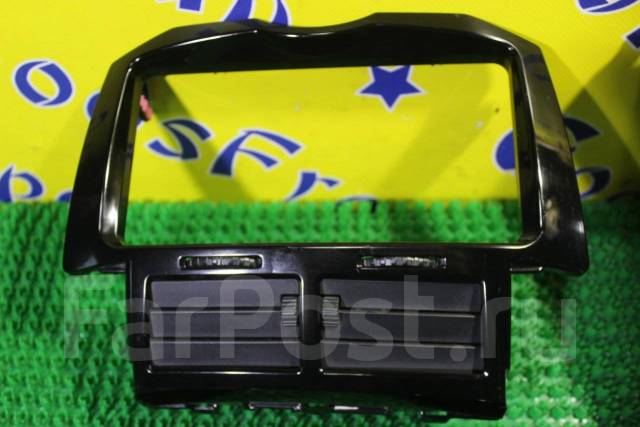 Накладки салона Modellista Toyota Vitz RS NCP91 купить во Владивостоке ...