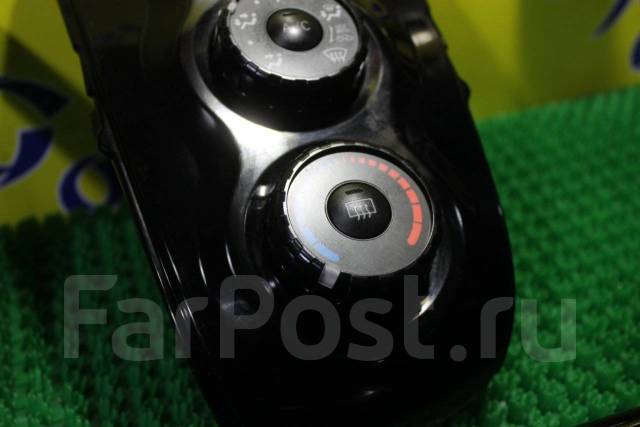 Накладки салона Modellista Toyota Vitz RS NCP91 купить во Владивостоке ...