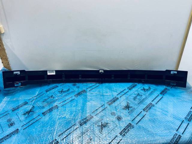 Абсорбер переднего бампера Toyota Land Cruiser 300 купить в Москве ...