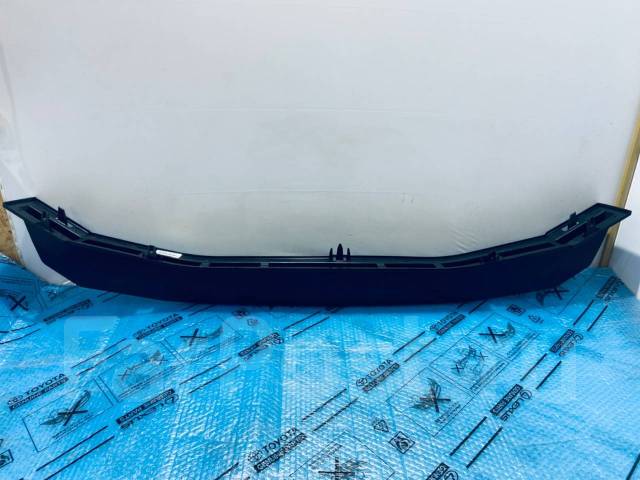 Абсорбер переднего бампера Toyota Land Cruiser 300 купить в Москве ...