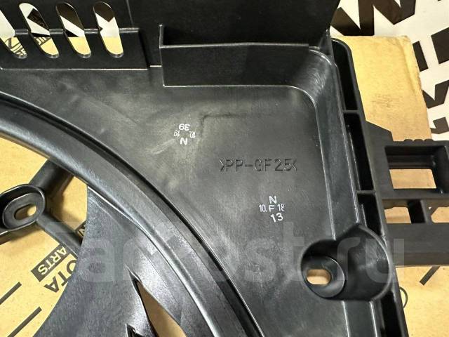 Диффузор радиатора в сборе Camry 70 /17-22 Новый Оригинал Япония купить ...