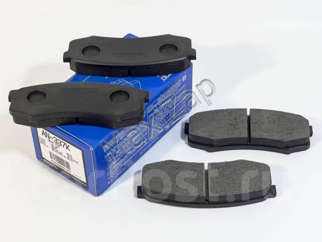 Колодки тормозные зад Toyota LAND Cruiser 80/90/105/120/78/150 Akebono ...
