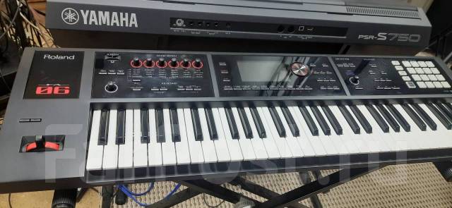 Синтезатор Roland FA06 - Клавишные во Владивостоке