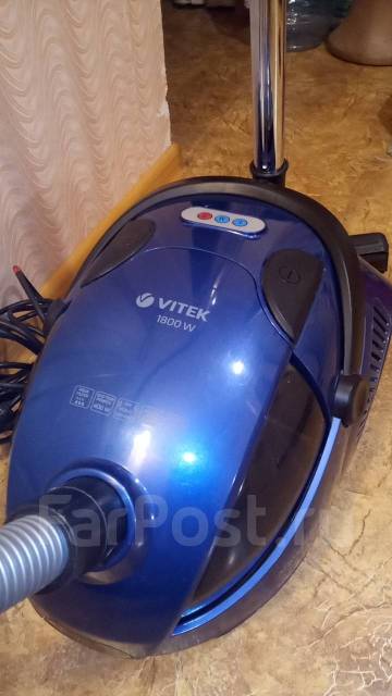 Продам пылесос с аквафильтром Vitek VT-1834B 1800Вт - Пылесосы во ...