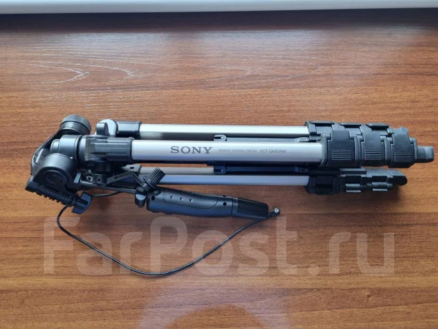 Штатив Sony VCT-D680RM, б/у, в наличии. Цена: 3 000₽ во Владивостоке
