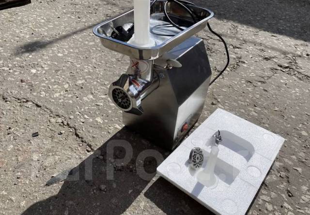 Мясорубка промышленная 650W, новый, в наличии. Цена: 19 500₽ во ...