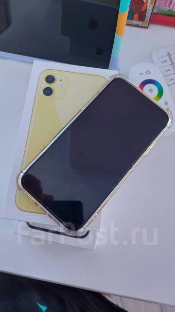 Продам iPhone 11 - Смартфоны и сотовые телефоны во Владивостоке